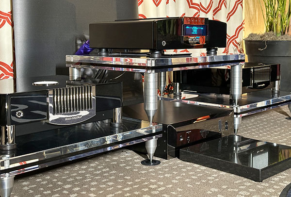 MBL Radialstrahler 120 Speakers and C41 Player | Stereophile.com