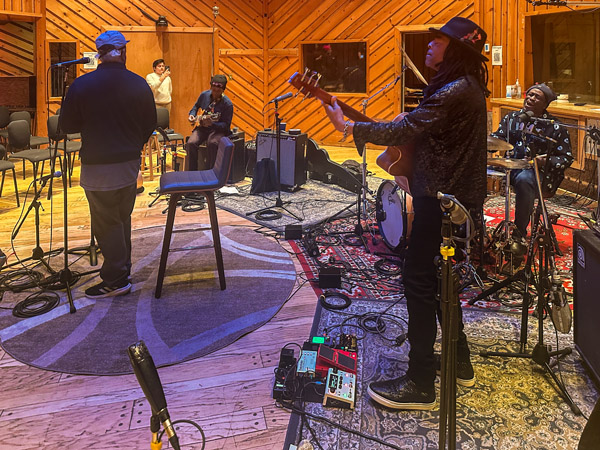 Inside the Oneiros Audio Speaker Launch with Living Colour ...