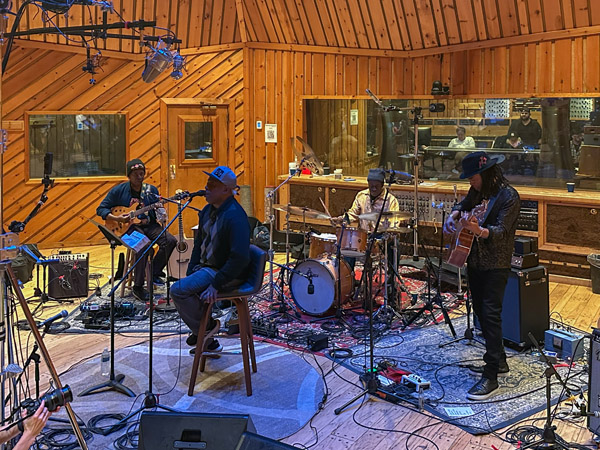 Inside the Oneiros Audio Speaker Launch with Living Colour ...