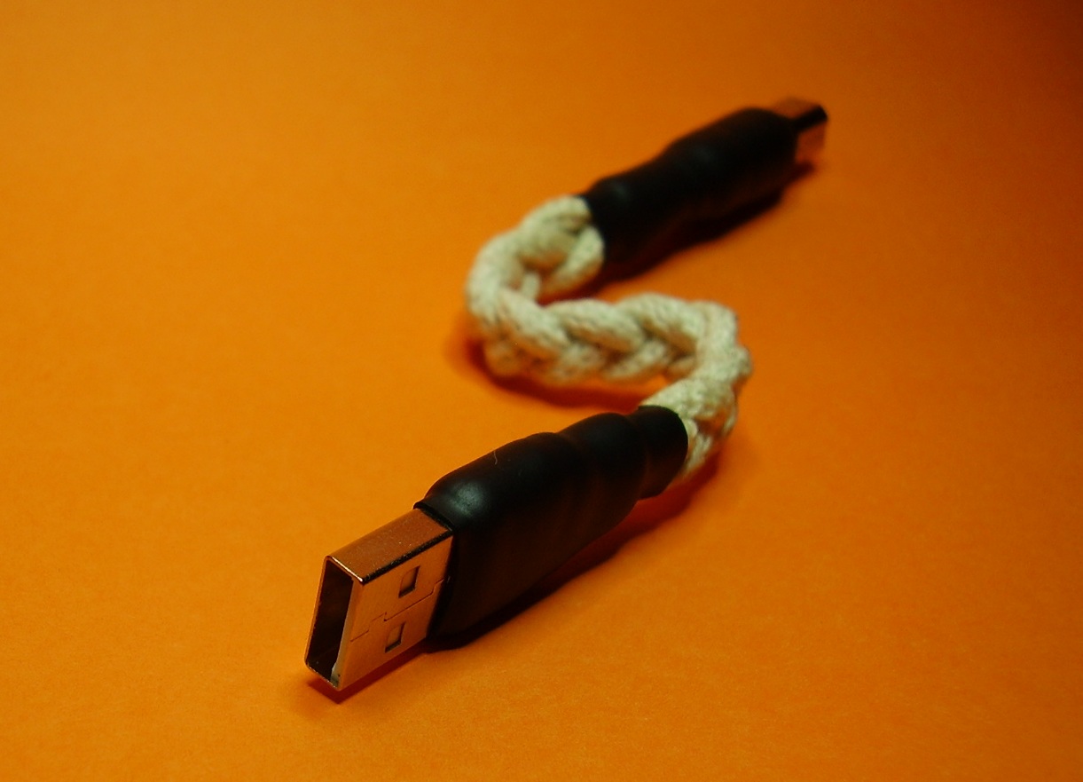 Super Short USB cable | Stereophile.com