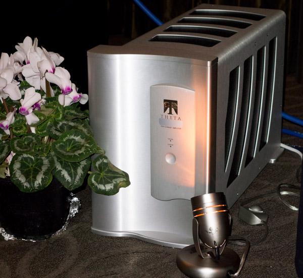 Theta's class-D Powerhouse | Stereophile.com
