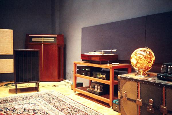 Location: New stereos living in In Living Stereo's new location ...